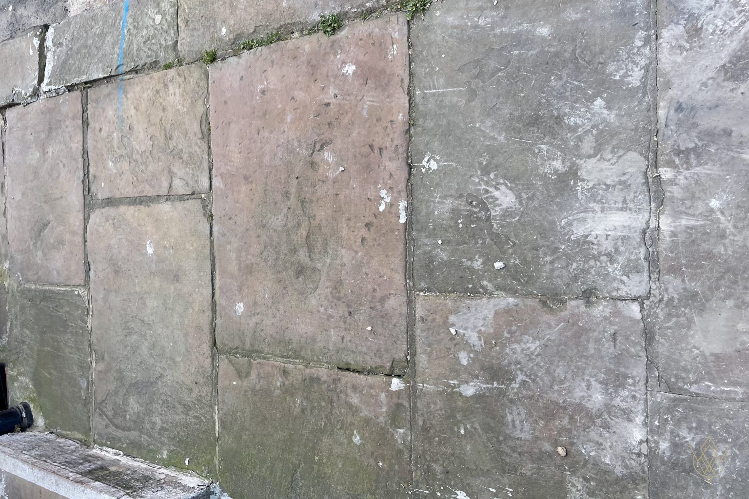 Reclaimed York Stone Grade A External/ Internal Flags - WM10210 ...