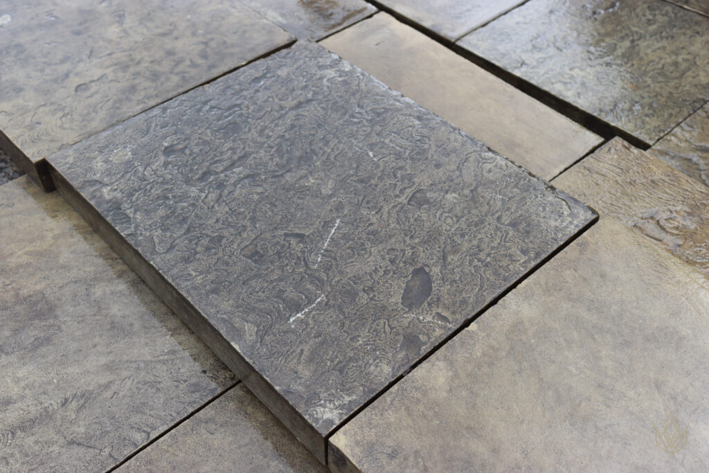 Reclaimed 6 Sided York Stone Paving Flags - WM11372 - WillMow ...